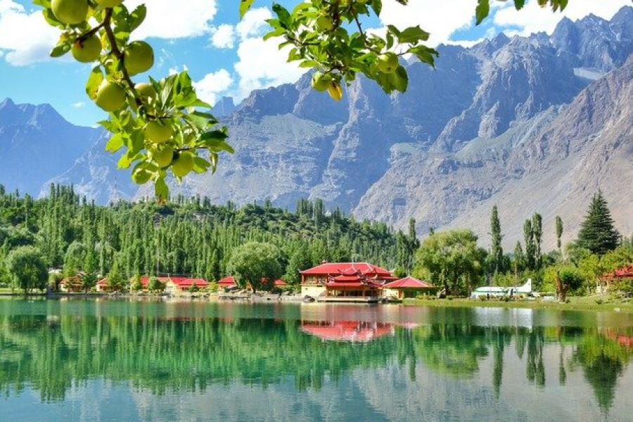 Gilgit Baltistan Tour - Valiant Holidays
